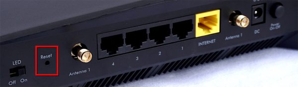 Cách Reset WiFi trên Router và Modem để khắc phục sự cố mạng | Thiết bị ...